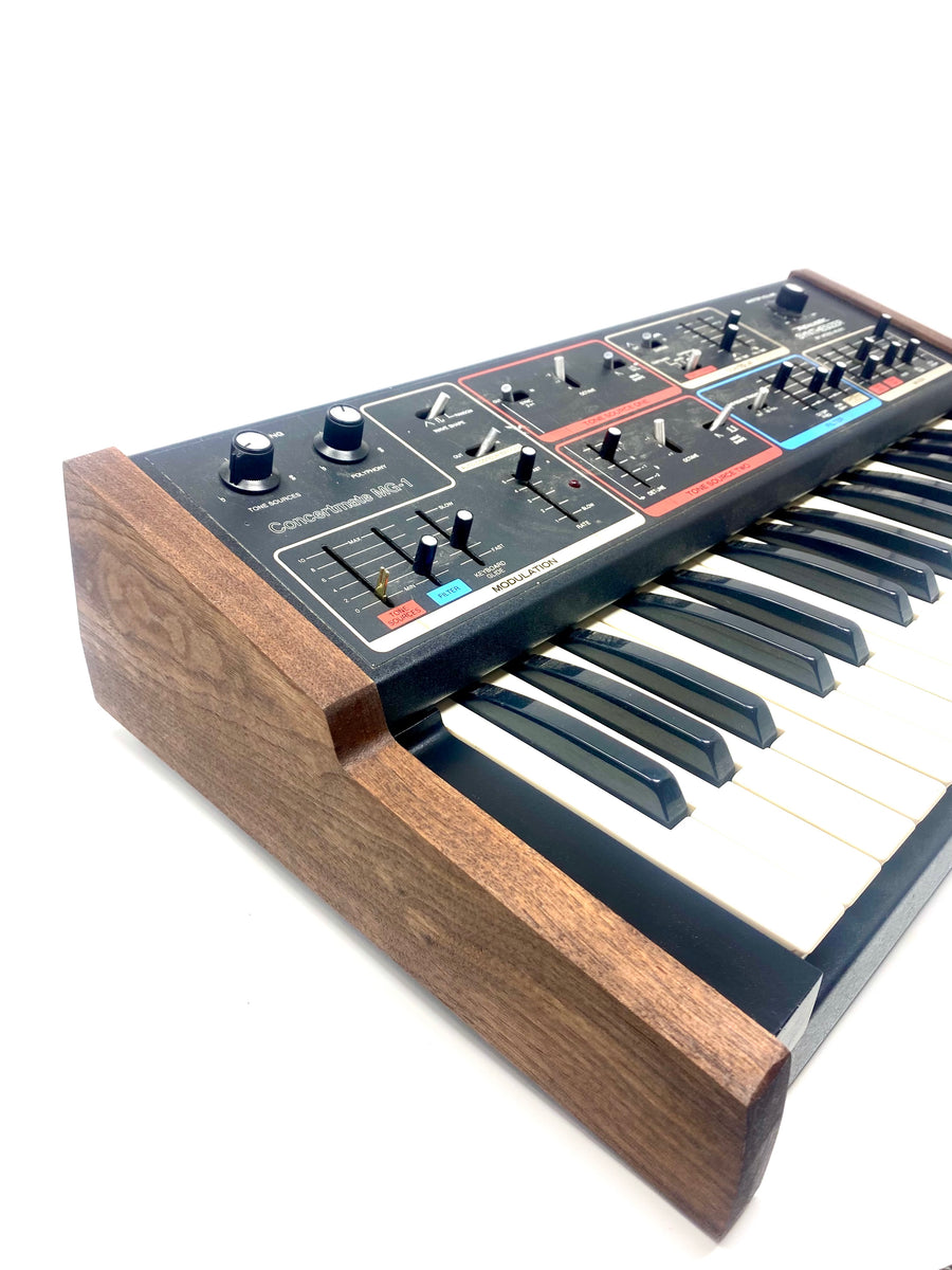 Moog Rogue / MG1 Realistic Walnut Side Panels – Synthcraft